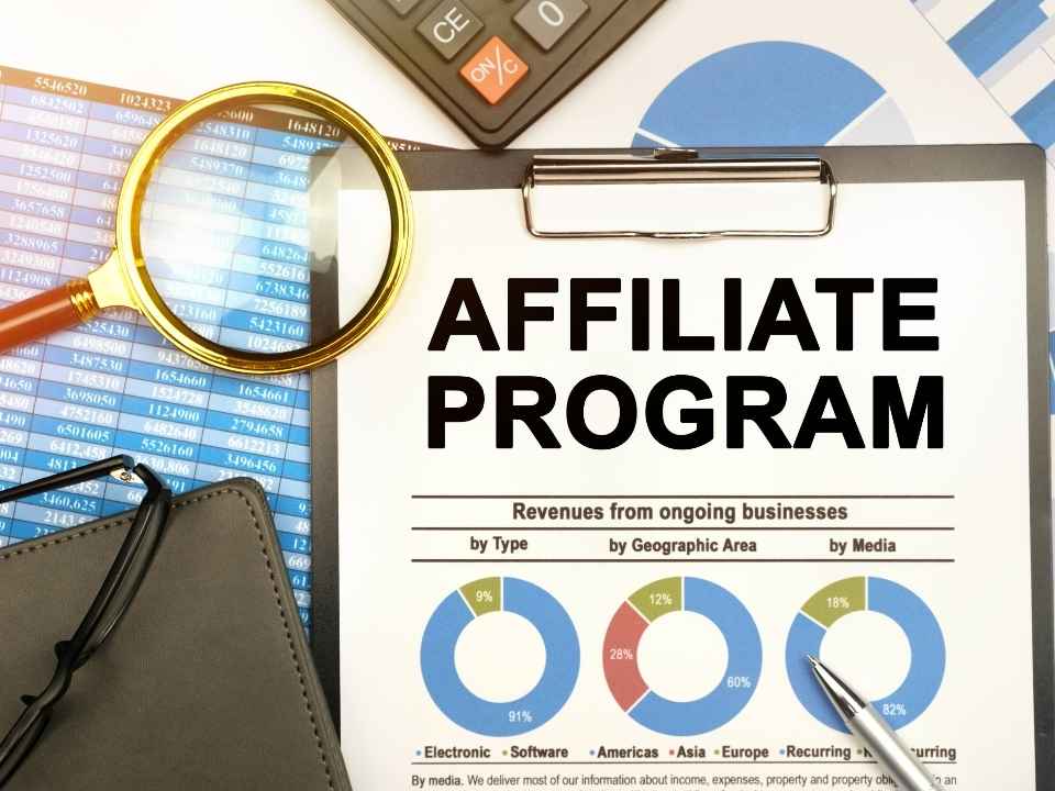 Top 10 Affiliate Programs for Maximum Commissions – Web Pivots